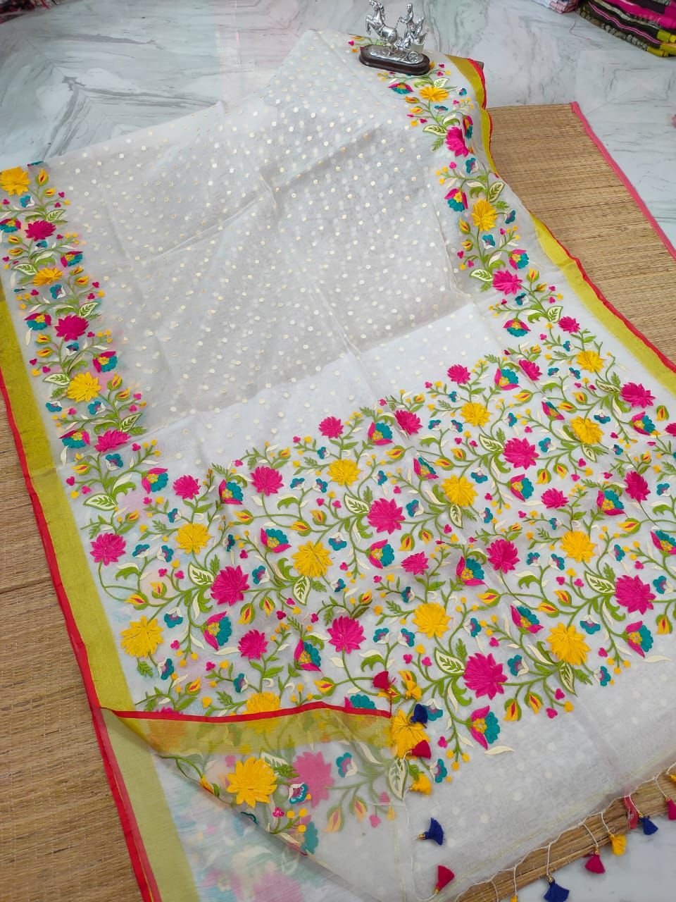 Striking White Resham Kashmiri Pashmina Inspired Embroidery Saree ...