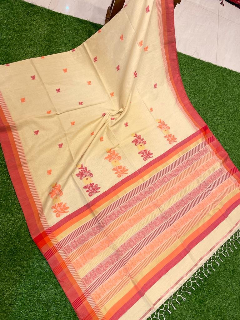 Subtle Cream Pure Cotton Floral Butti Design Handwoven Saree - Loomfolks