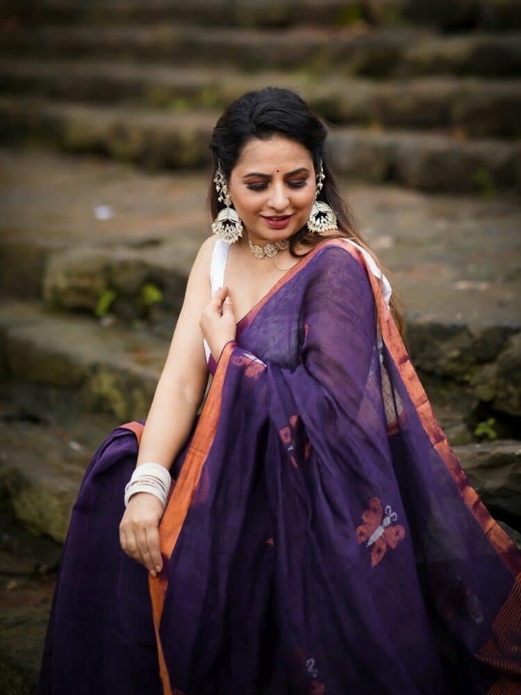 Purple Love Butterfly Design Handwoven Linen Saree - Loomfolks